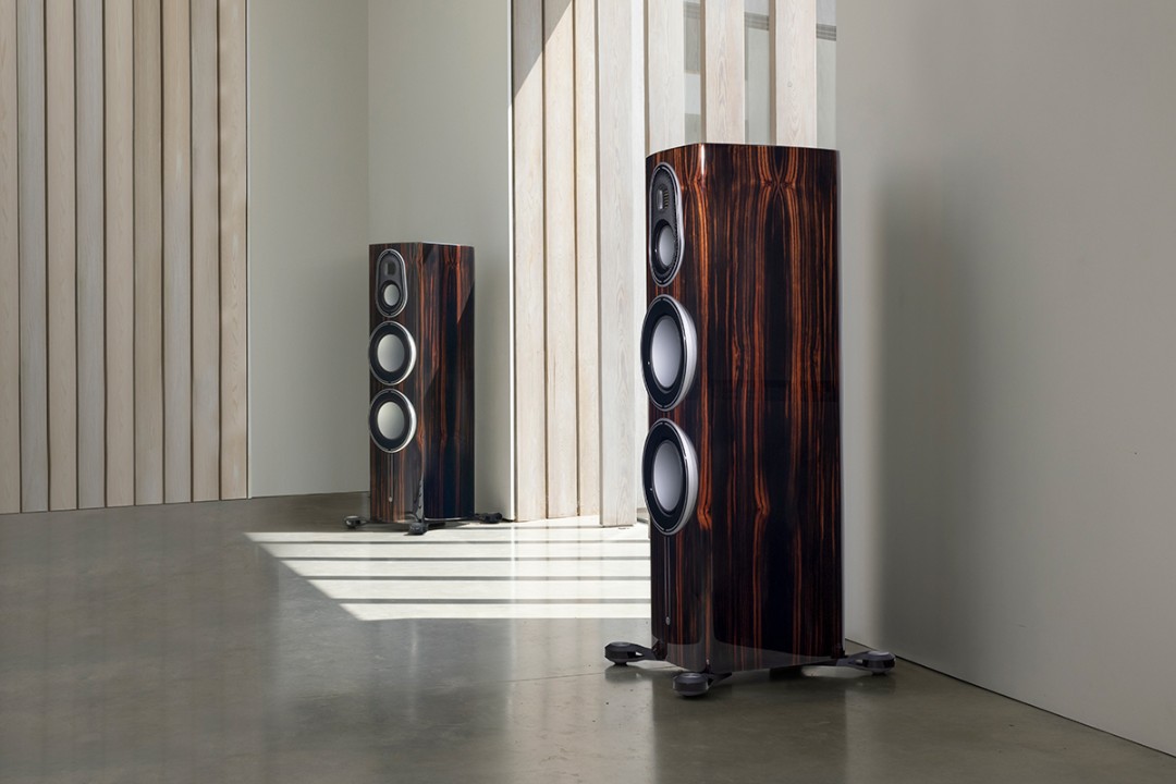 视听发烧网_难逢敌手的好声 感动进化：试听 Monitor Audio Platinum 300 3G